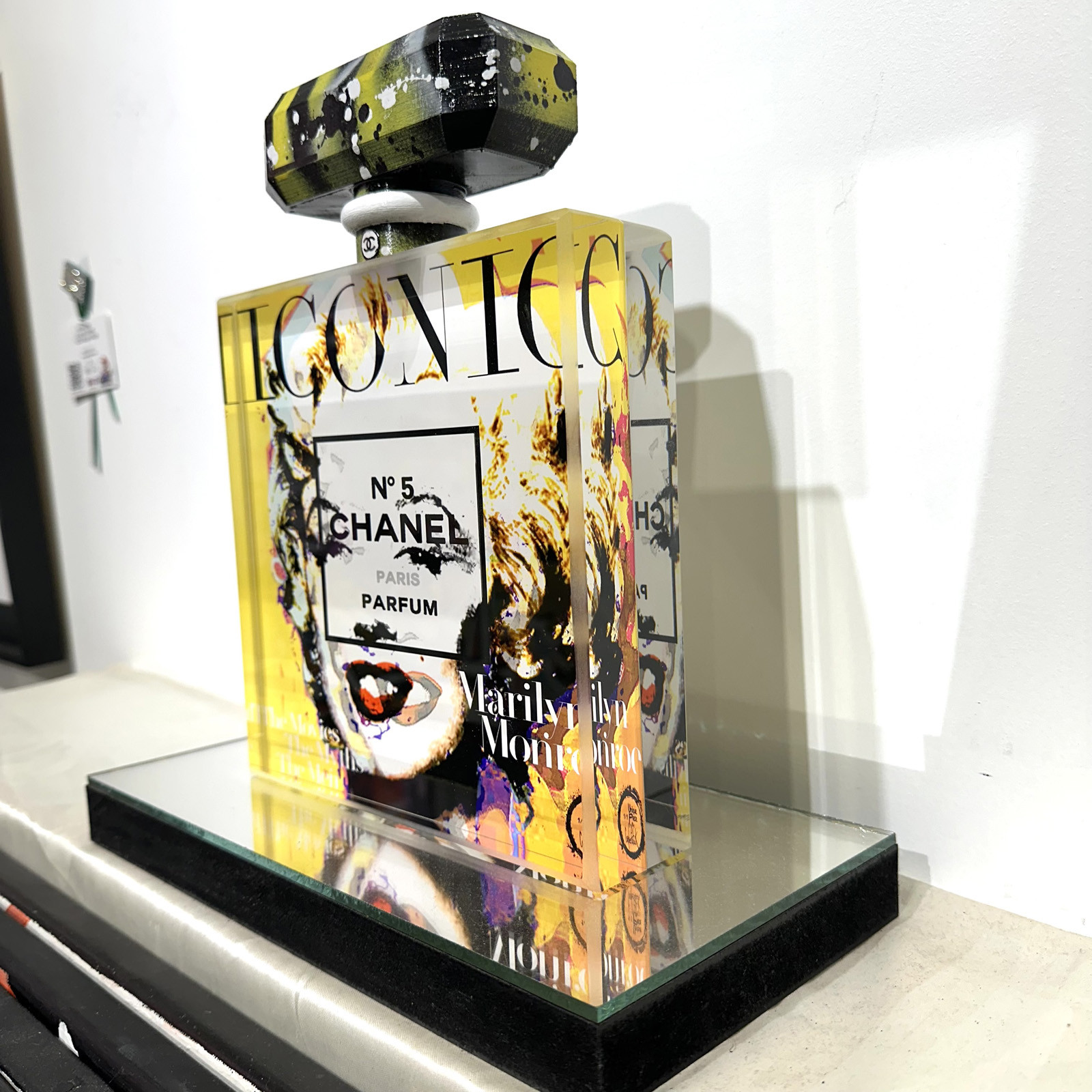 Oeuvre d'art contemporain - Sculpture - Flacon Chanel n°5, Marilyn ...